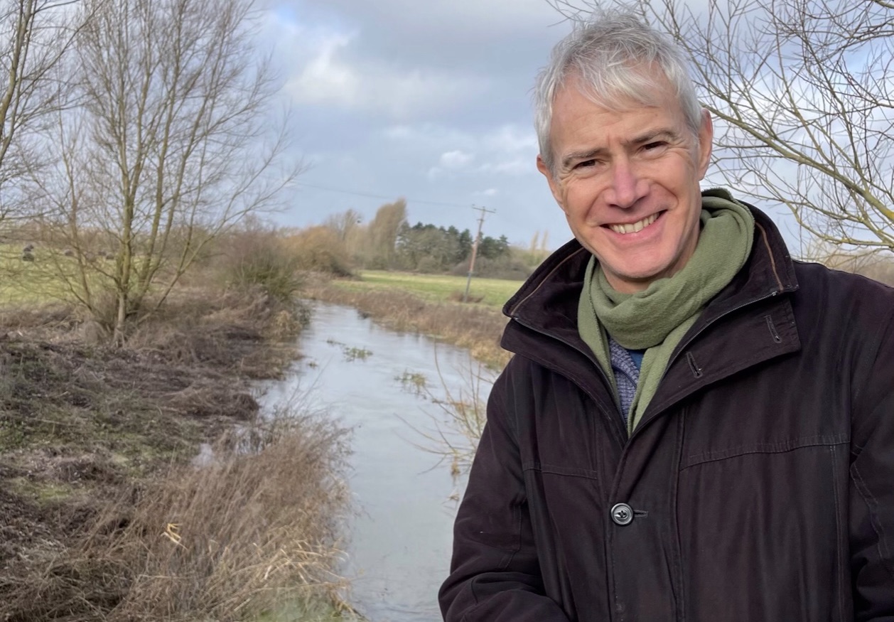 Oxford crime writer Simon Mason on new book 'Lost And Never Found ...