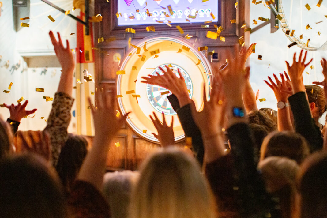 THE GREAT SKATE: Tickets on sale for NEW ICE RINK opening in Blenheim ...